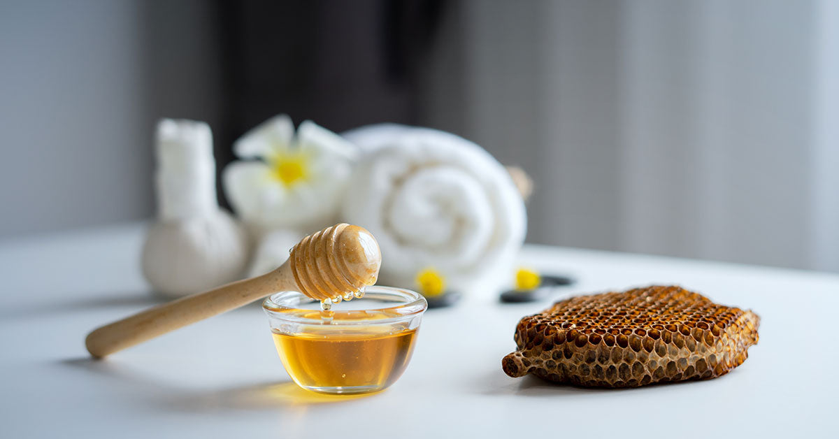 8 Easy at Home Honey Face Mask Recipes – Hygieia Skin Care